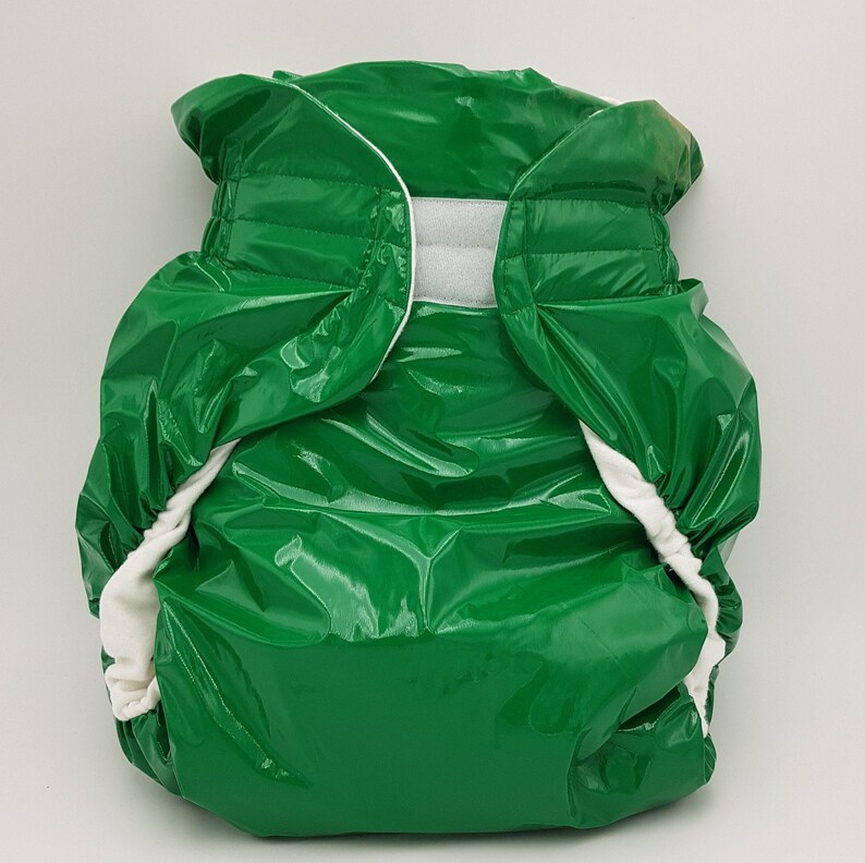 Adult Baby ABDL Omutsu Flausch Windel extra super dick aussen Lackfolie ...