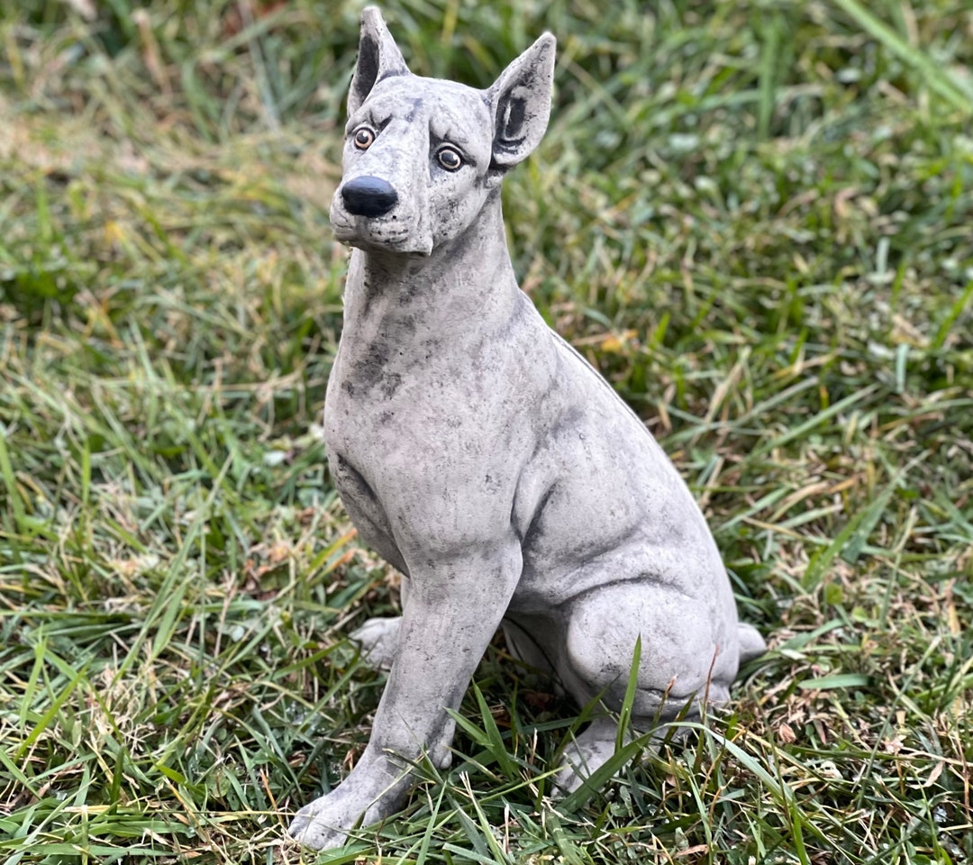 Doberman Pinscher Statue Dog Garden Figurine Doberman Outdoor Yard Art ...