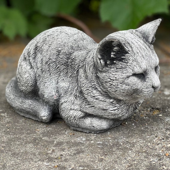 Life Like Cat Statues