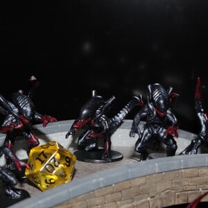 Alien Xenomorph Miniatures - Etsy