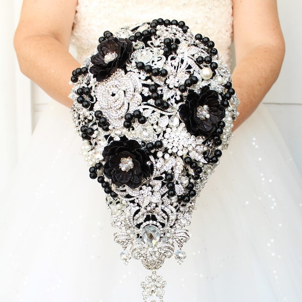 Black Bridal Bouquet - Etsy