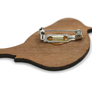 Robin Brooch / Hand Painted Robin Pin - Etsy UK