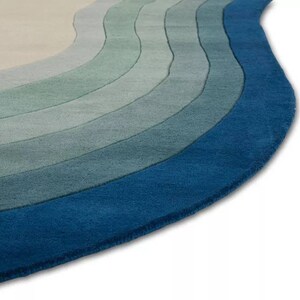 Monochromatic Modern Abstract Irregular Kidney Shape Woolen Hand Tufted ...