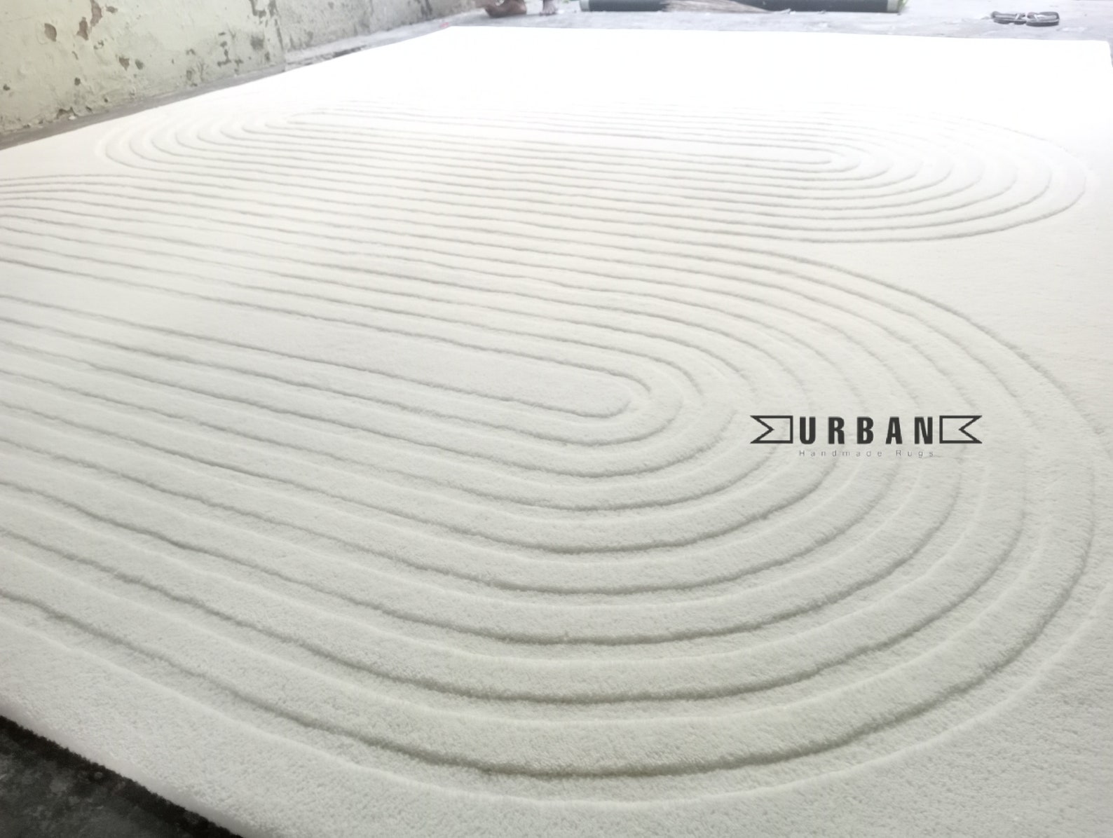 Ivory White Solid High Low Plush Pile Handmade Textured Woollen Tufted ...