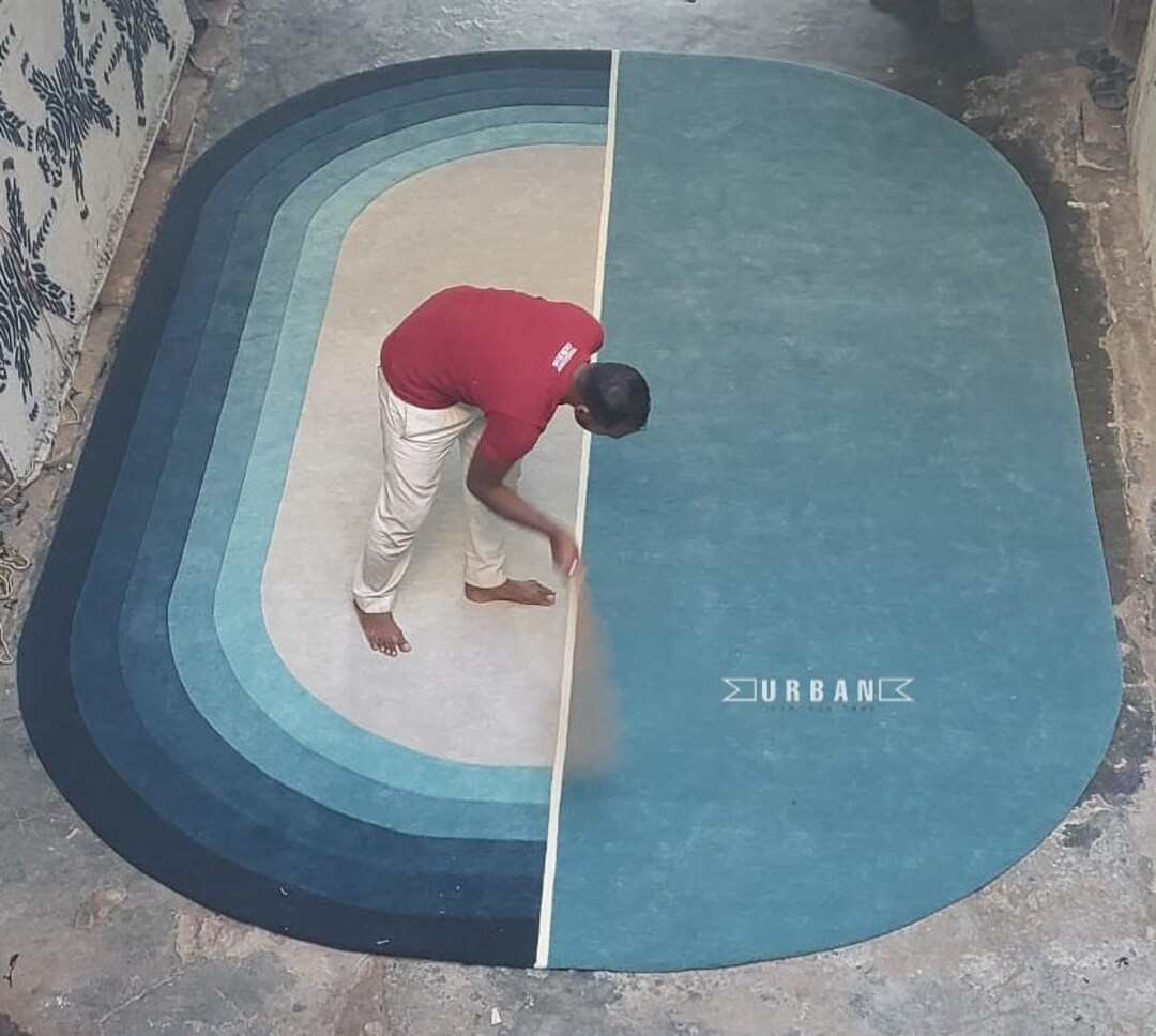 Modern Abstract Oval Shape Handmade Woolen Designer Tufted Area Rug for ...