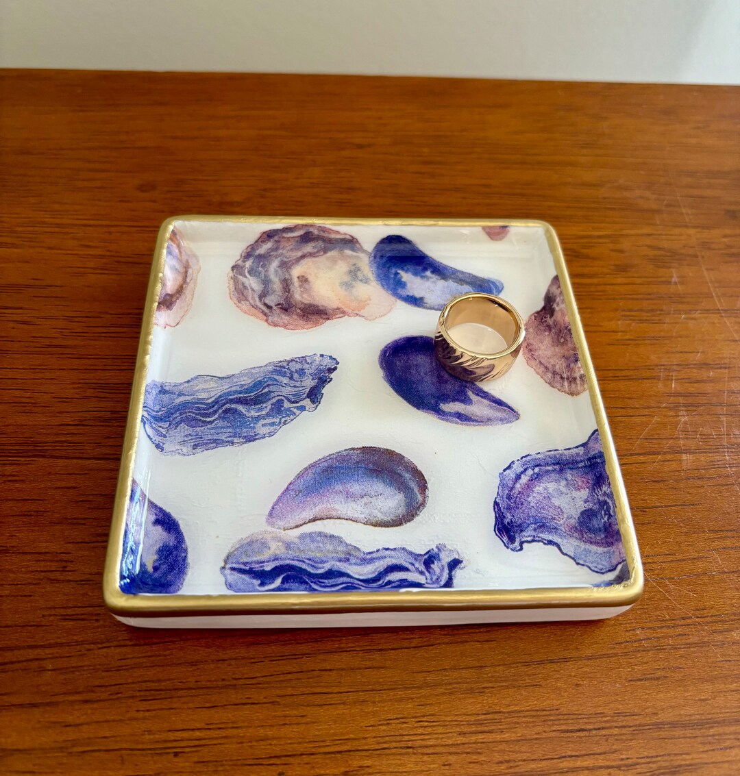 Chinoiserie Coastal Oysters Jewelry Dish Decorative Dish Cute Gift Idea ...