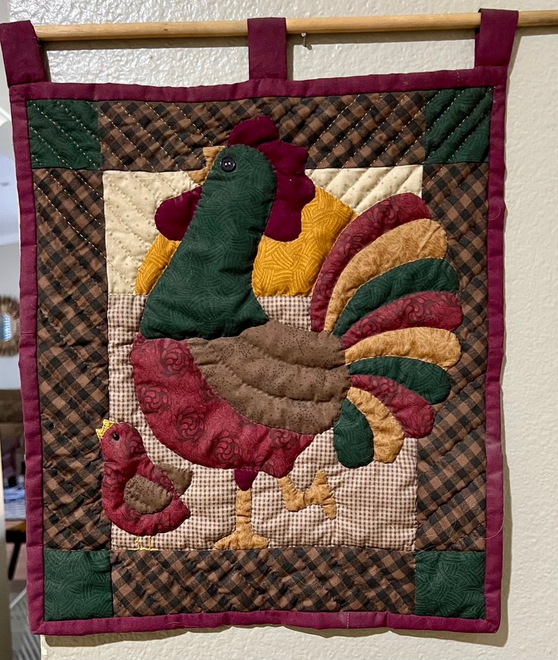 Vtg. Handmade Hand Quilted Rooster and Baby Chick Wall Hanging 2001 - Etsy
