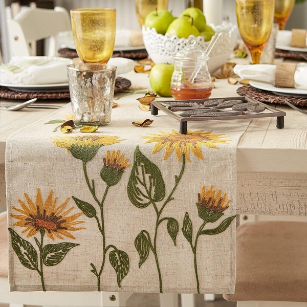 Summer Table Runner - Etsy
