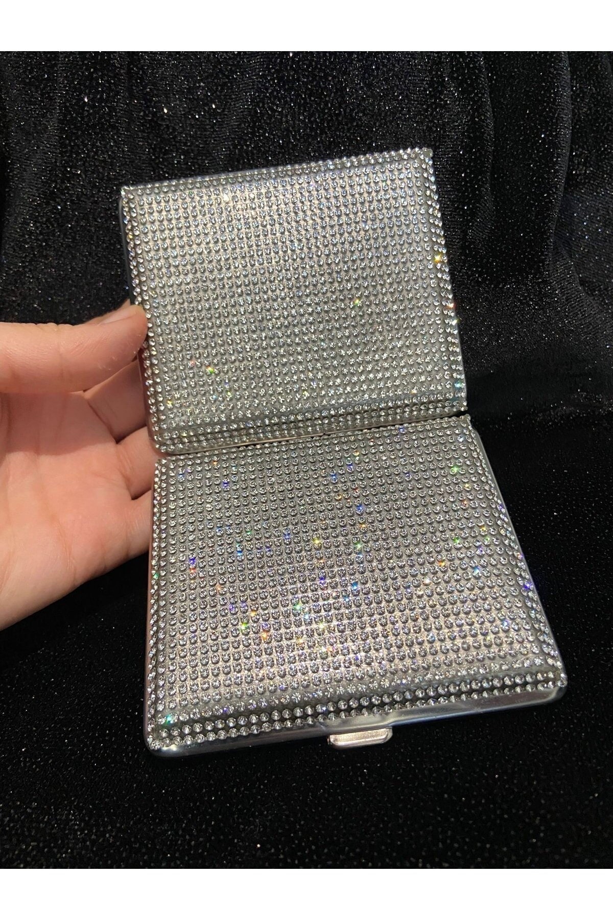 Vintage Cigarette Case, Handmade Diamond-encrusted Women Cigarette Case ...