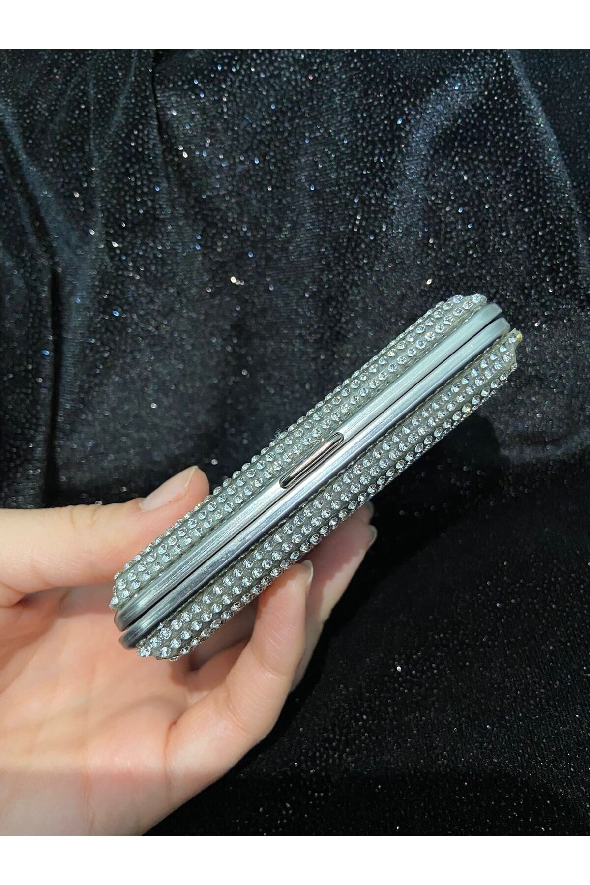 Vintage Cigarette Case, Handmade Diamond-encrusted Women Cigarette Case ...