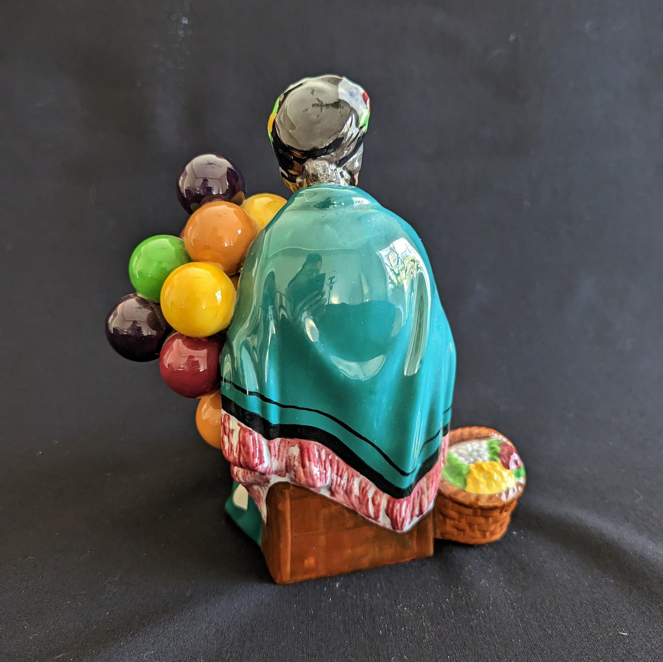 Royal Doulton "the Old Balloon Seller" Lady Figurine, Vintage Lady With ...