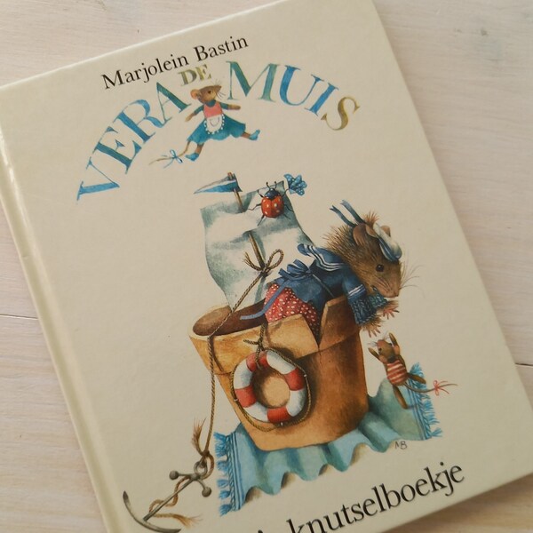 Vera the Mouse - Etsy