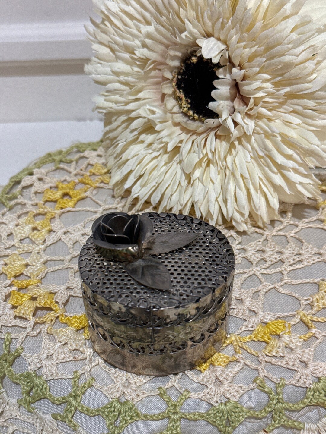 Vintage Small Metal Trinket Box - Etsy