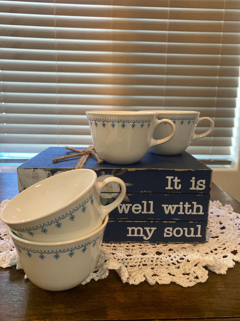 Set of 4 Corelle White With Blue Snowflake Design - Etsy