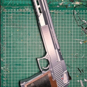 Resident Evil Lightning Hawk - Etsy