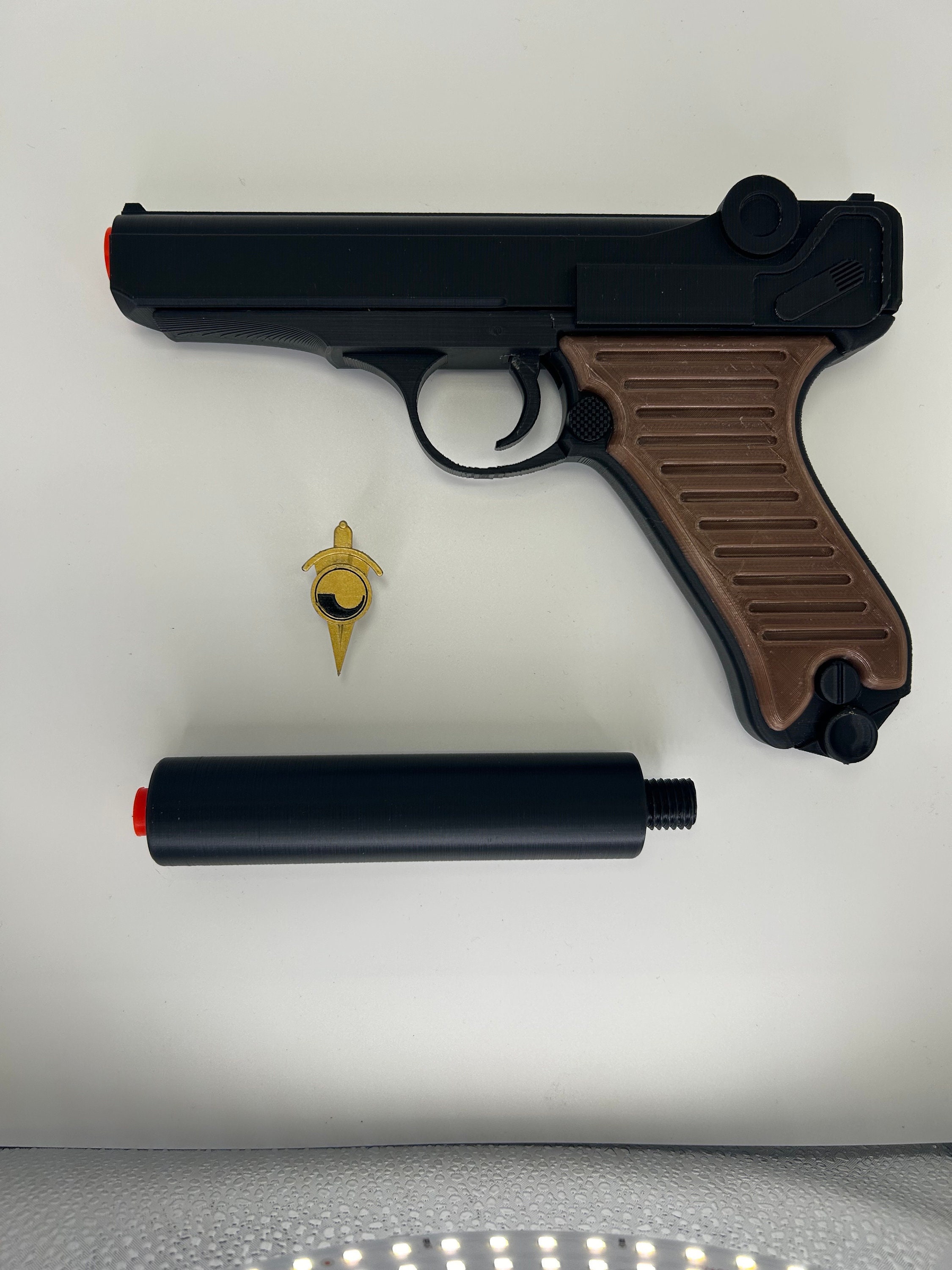 Pistola Spy X Family Loid Forger PP08, accesorio impreso en 3D con ...