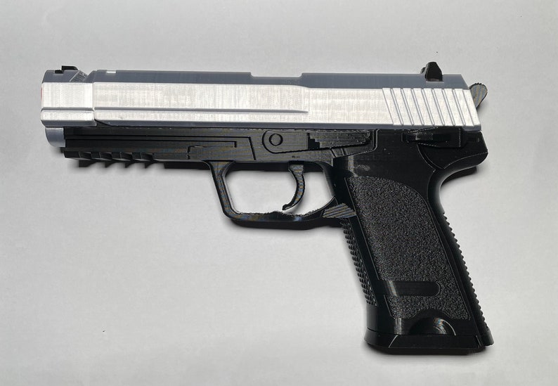 Resident Evil 4 Remake Leon's SG-09R - Etsy Australia