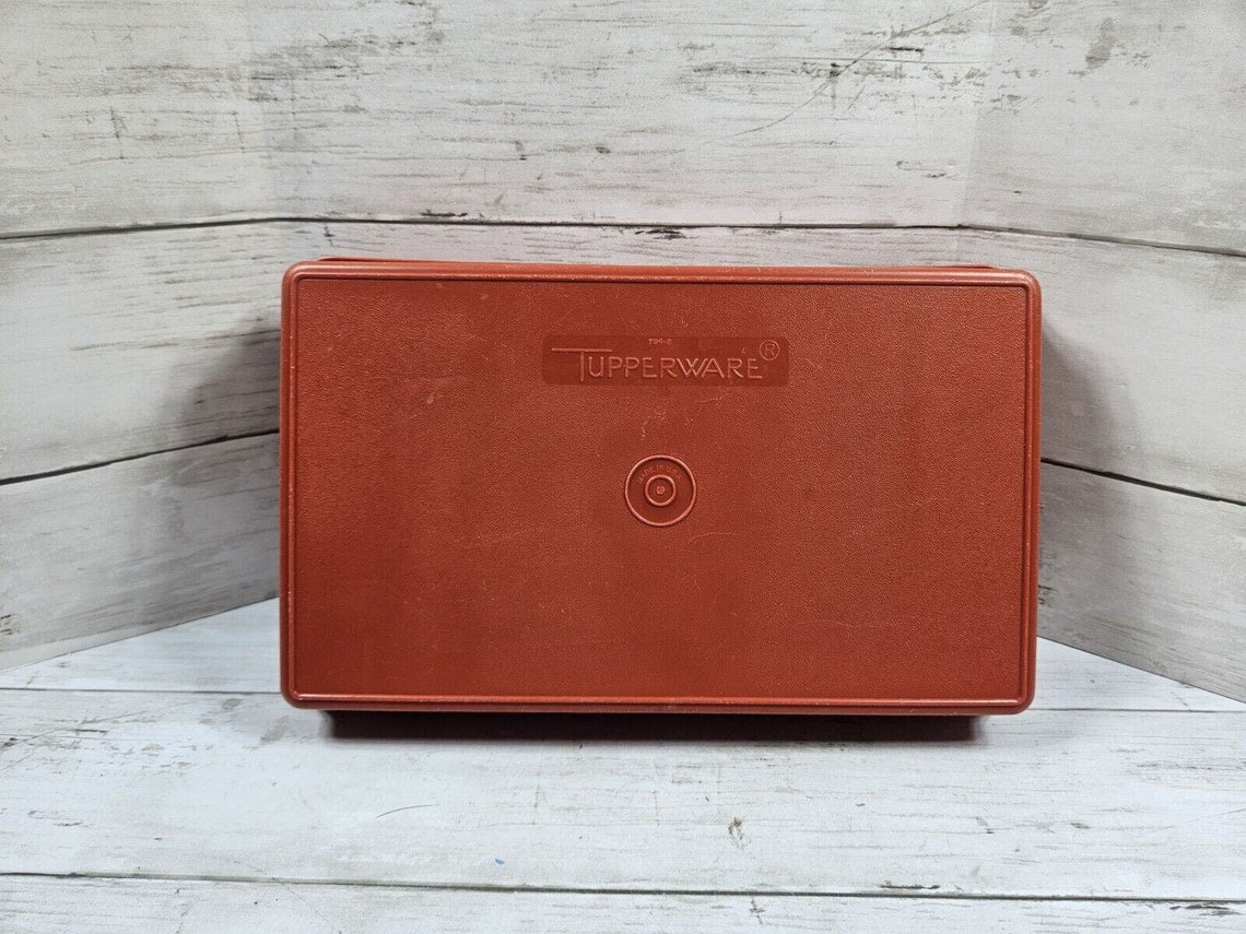 Vintage Tupperware 794-2 Bacon Deli Meat Keeper Container Paprika/sheer ...