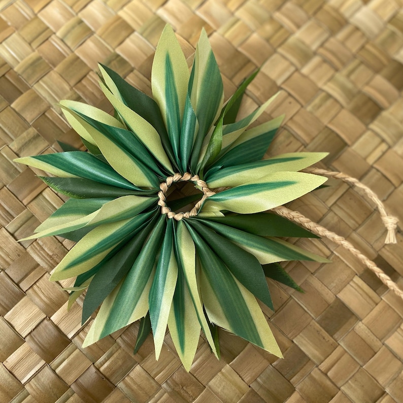 Silk Ti Leaf Hair Bun Wrap: Polynesian Hula Dance Haku - Etsy