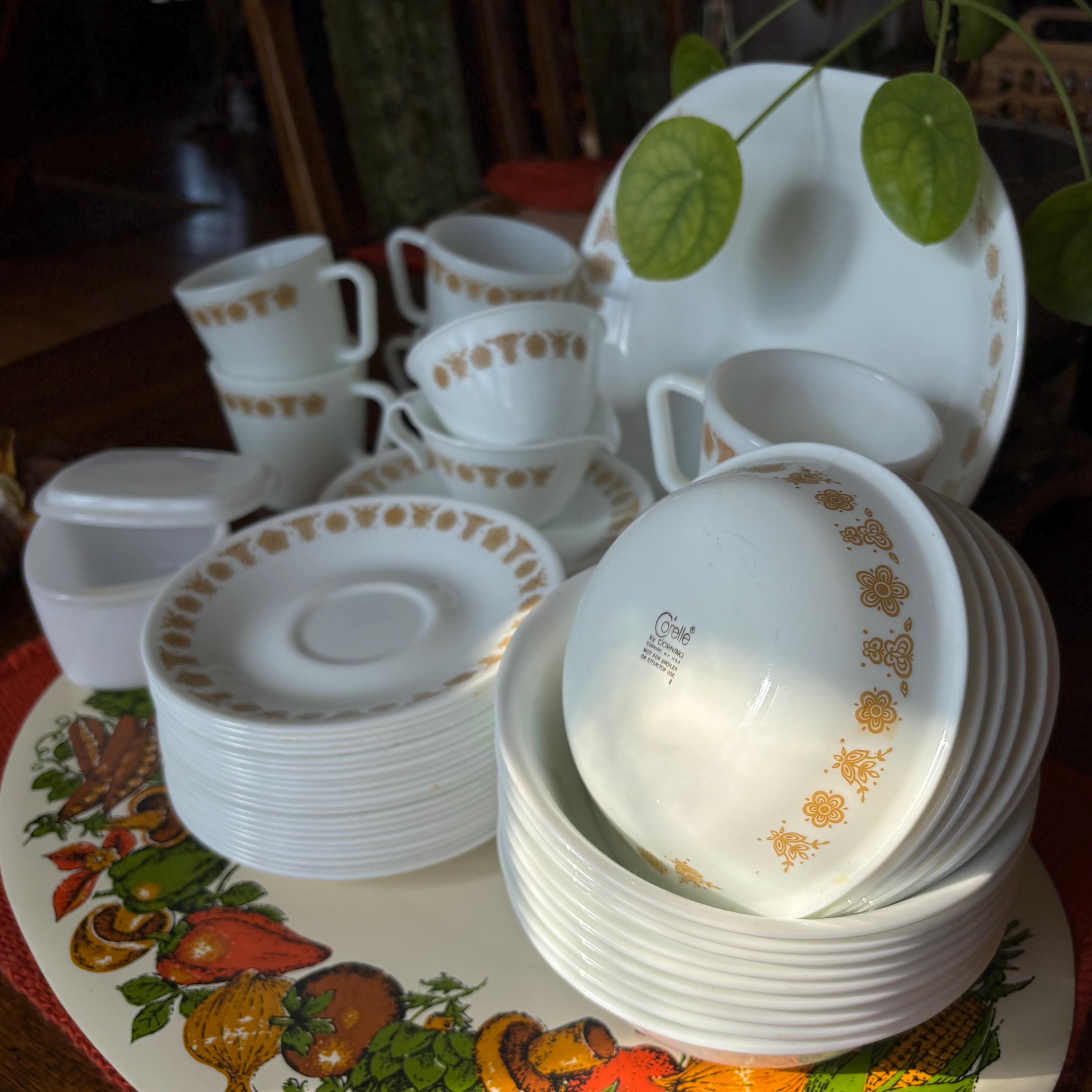 70s Butterfly Gold Corelle Dinnerware Set - Etsy