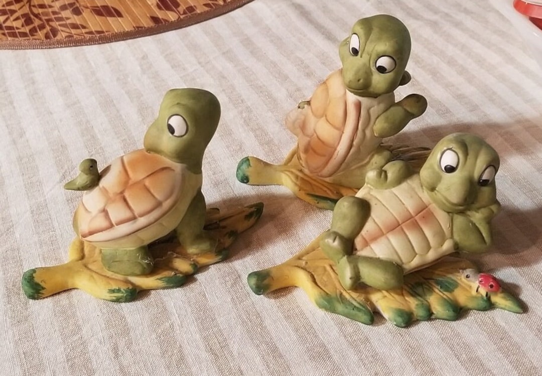 UCGC Set of 3 Ceramic Turtle Figurines - Etsy
