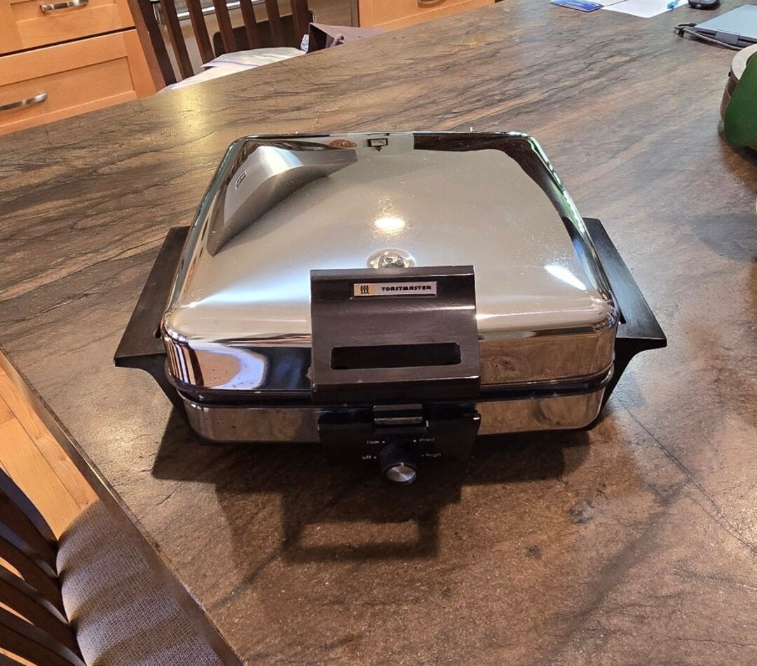 Toastmaster Waffle Iron/griddle Model 269 - Etsy