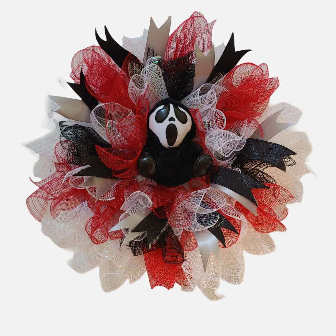 Scream for Halloween Wreath With Lights - Etsy