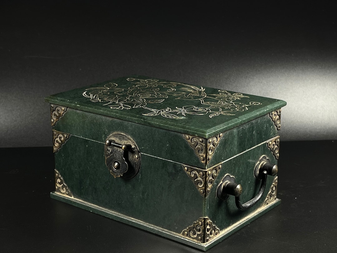 Greenish Jade Jewelry Box, Qing Dynasty Greenish Jade Box, Antique Home ...
