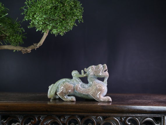 Green Jade Beast Statue Antique Hand Carved Statue Hunting - Etsy