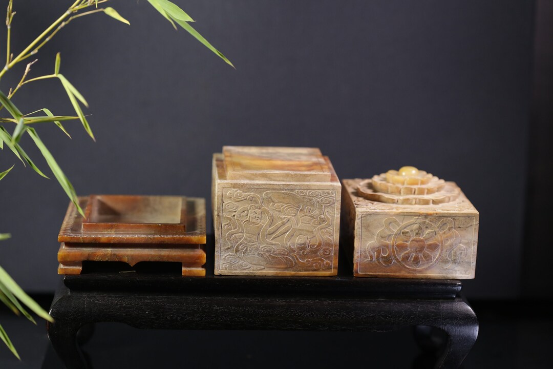 Buddhist Bone Relic Box, Yellow Jade Sarira Box, Antique Home Jade ...