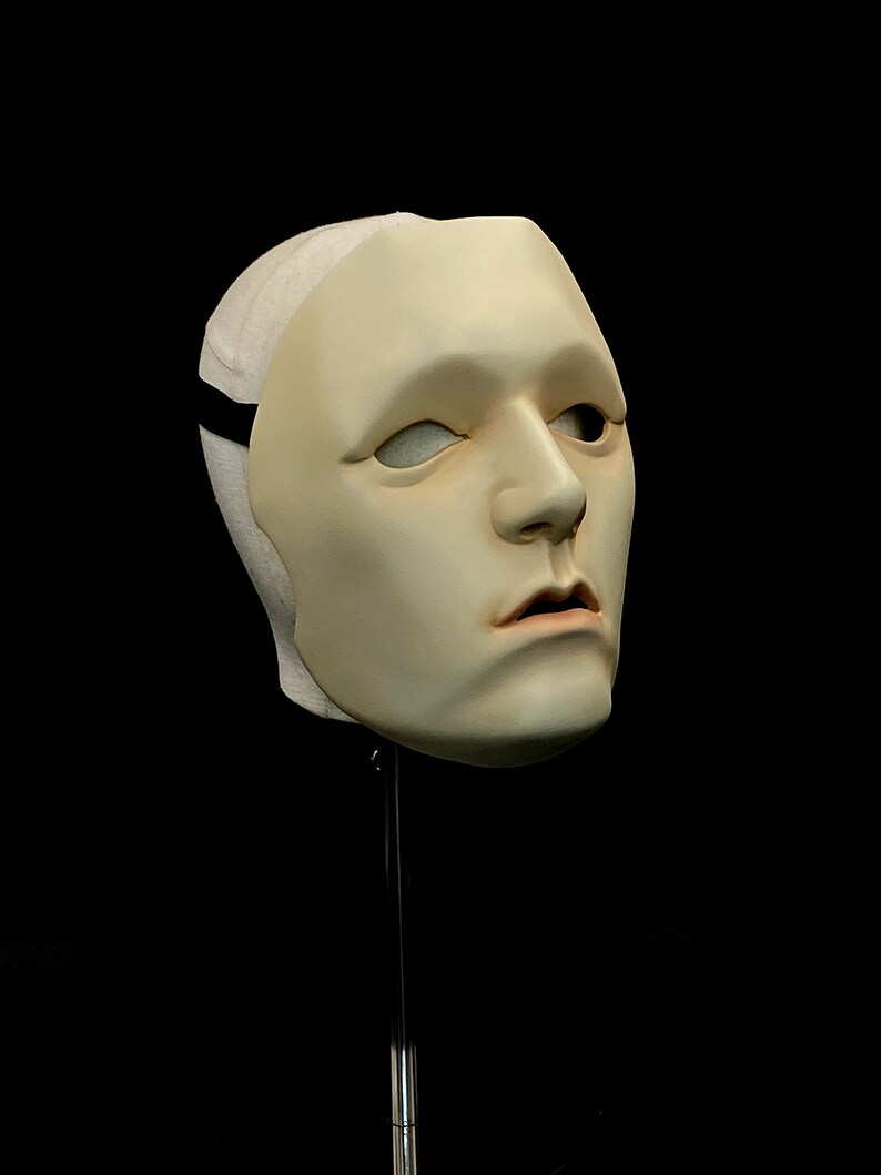 Vanilla Sky Mask - Etsy