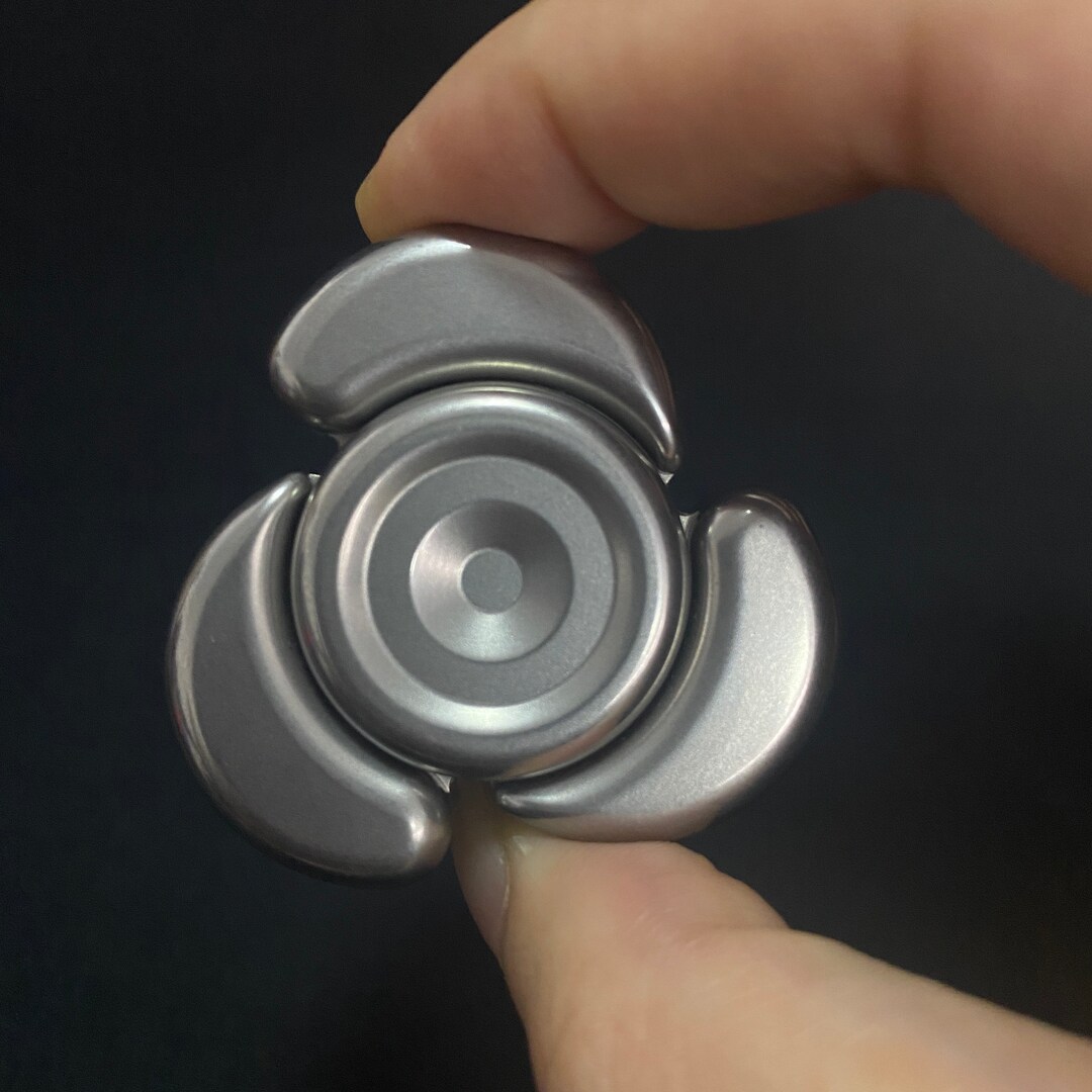 Fidget Spinner Magnet Fidget Magic Play Fingertip Gyro - Etsy