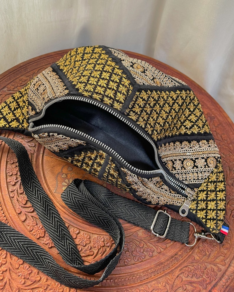 Big Embroidered Fanny Pack L Large Upcycled Bum Bag L Embroidered Boho ...