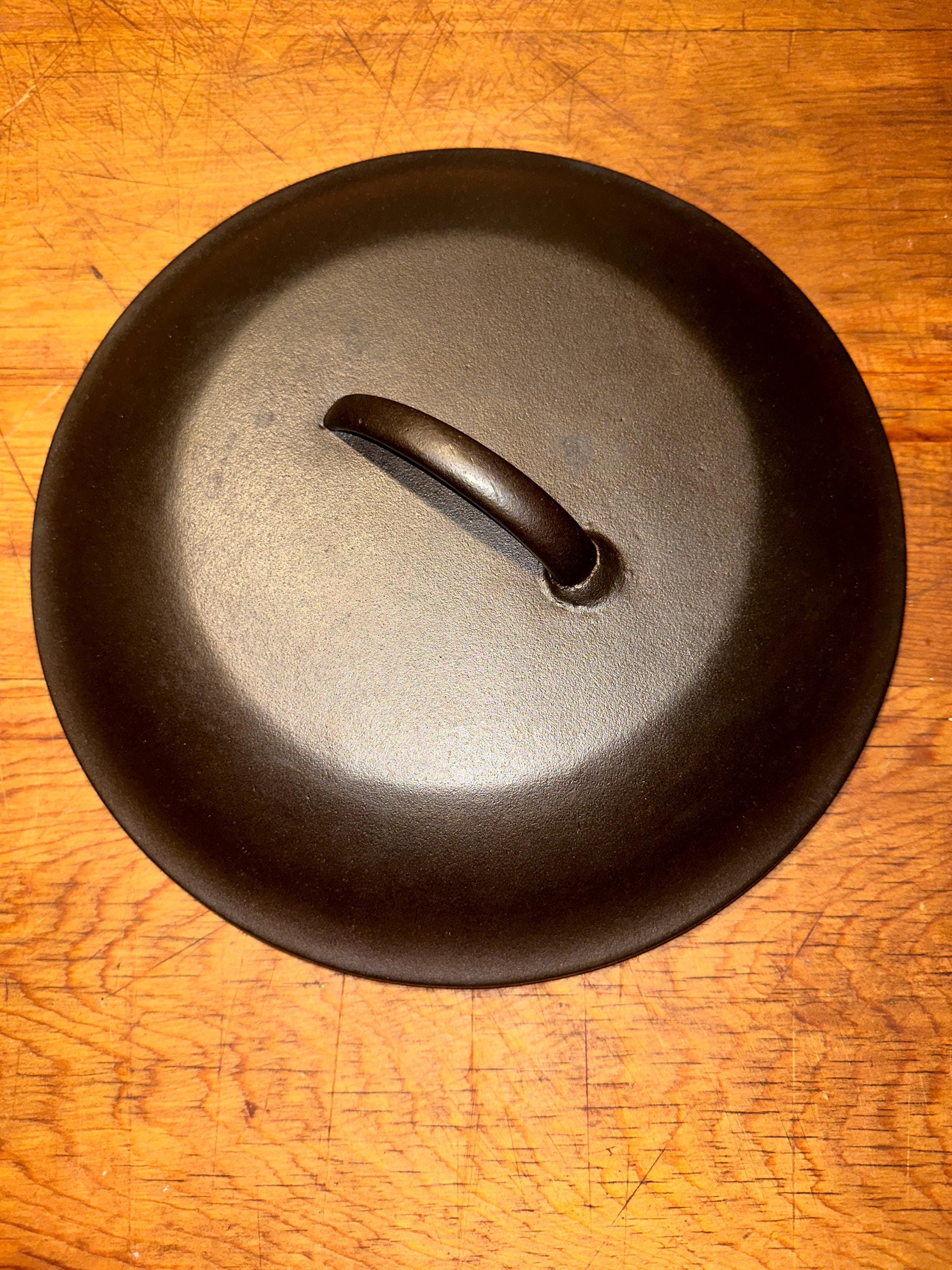 Vintage/antique Lodge 'triple Notch' Era 8 Unmarked Cast Iron Dutch ...