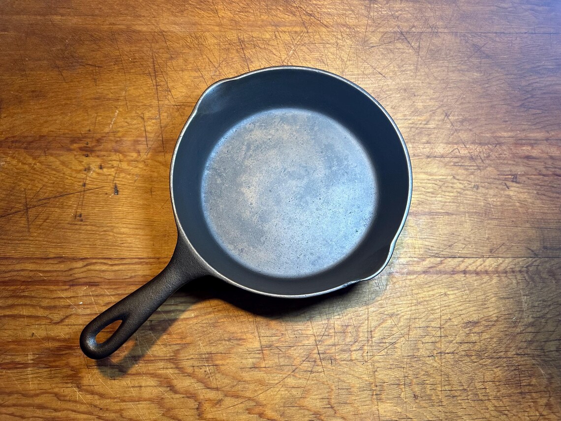 Chicago Hardware Foundry 5 Diamond-logo Cast Iron Skillet (excellent ...