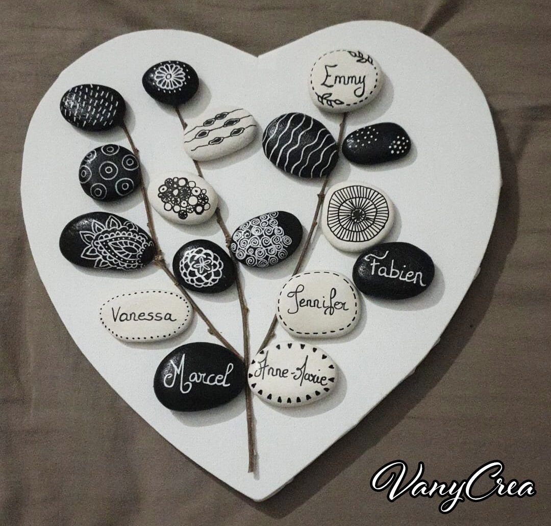 Tableau galet personnalisé arbre généalogique cadeau personnalisé anniversaire de mariage Galet ...