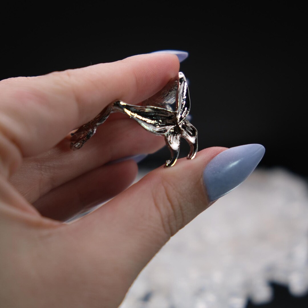 Butterfly Metal Sphere Holder - Etsy