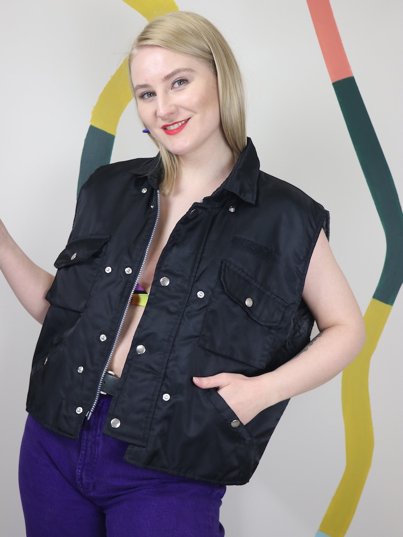 Vintage Y2K Cropped Oversized Puffer Vest in Black, Gorpcore Vest ...