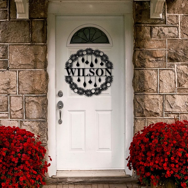 Metal Wreath Signs - Etsy