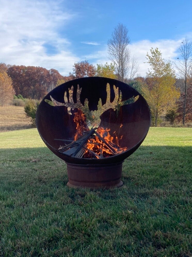 Custom Deer Hunter Fire Pit - Etsy