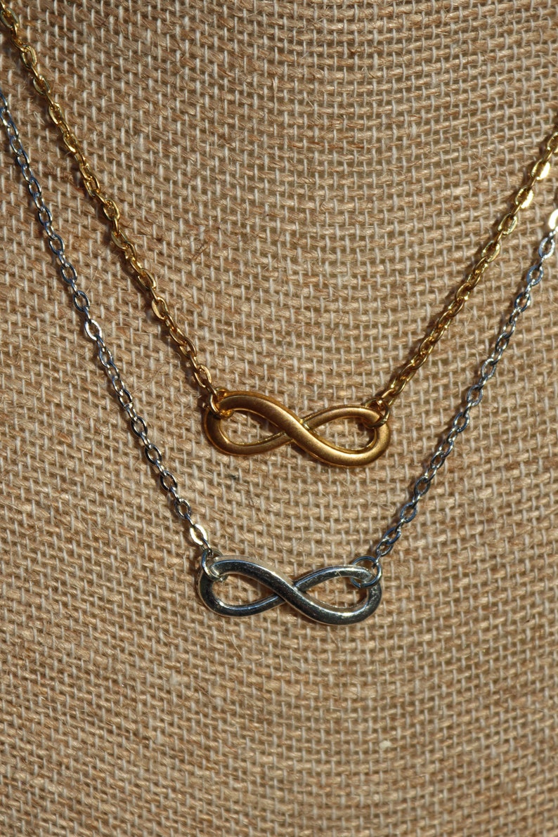 Belly Conklin's Infinity Necklace From 'the Summer I Turned Pretty ...
