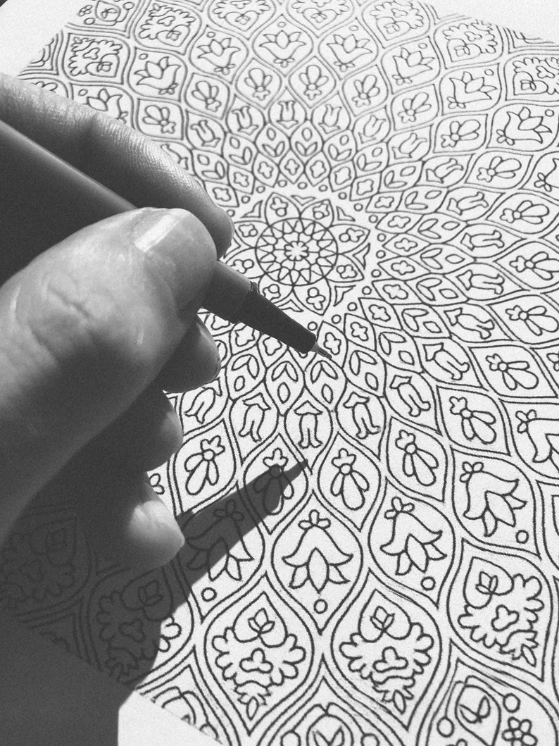 Soothing Persian Mosaic Coloring Page Intricate Patterns, Arabesques ...