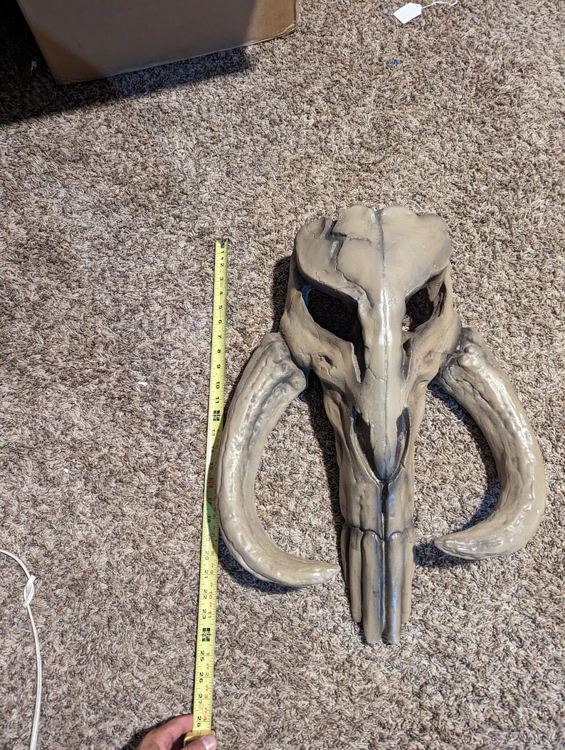 Mythosaur Skull Mandalorian Sigil Beskar Legendary Beast - Etsy
