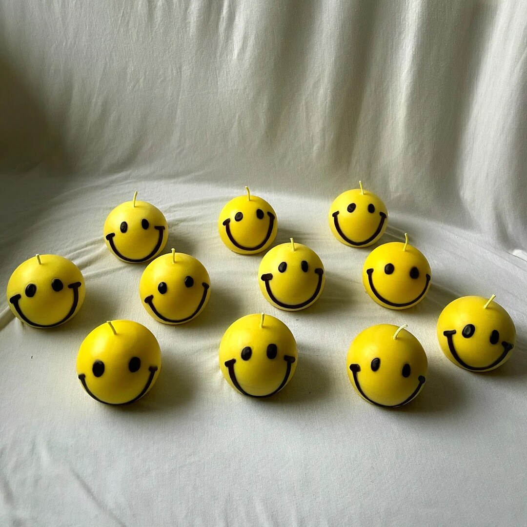 Smiley Face Candle - Etsy