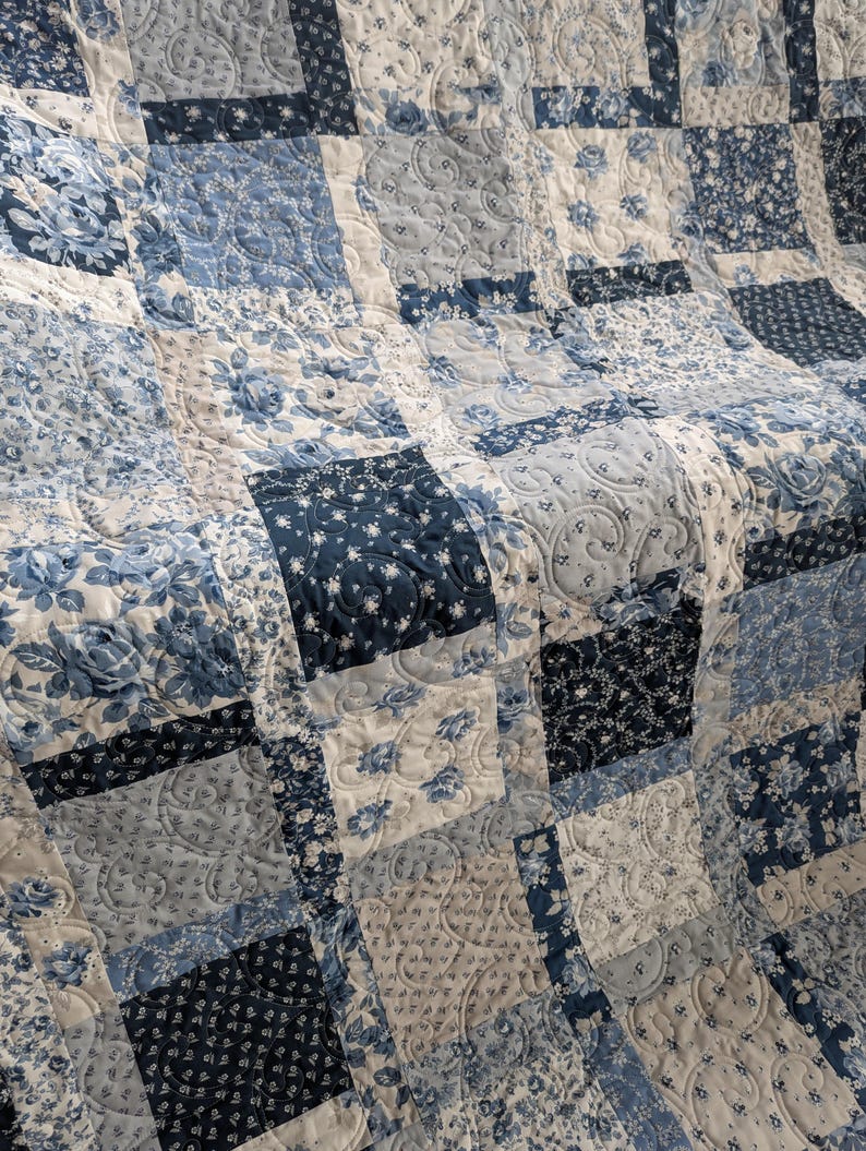 Handmade Serenity Quilt - Etsy