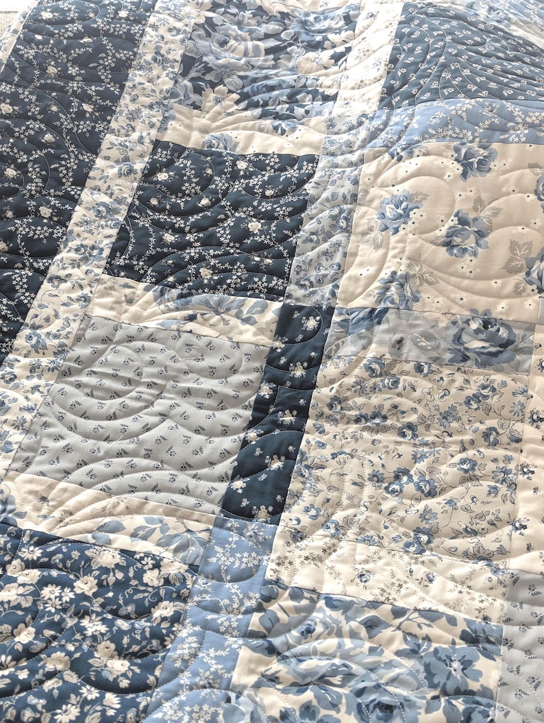 Handmade Serenity Quilt - Etsy