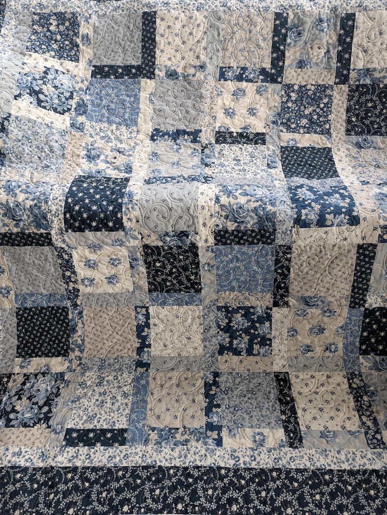 Handmade Serenity Quilt - Etsy