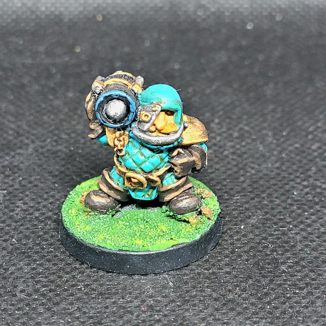 Blood Bowl Bomber Dwarf - Etsy