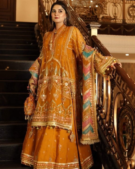 Mehndi Dresses Sharara