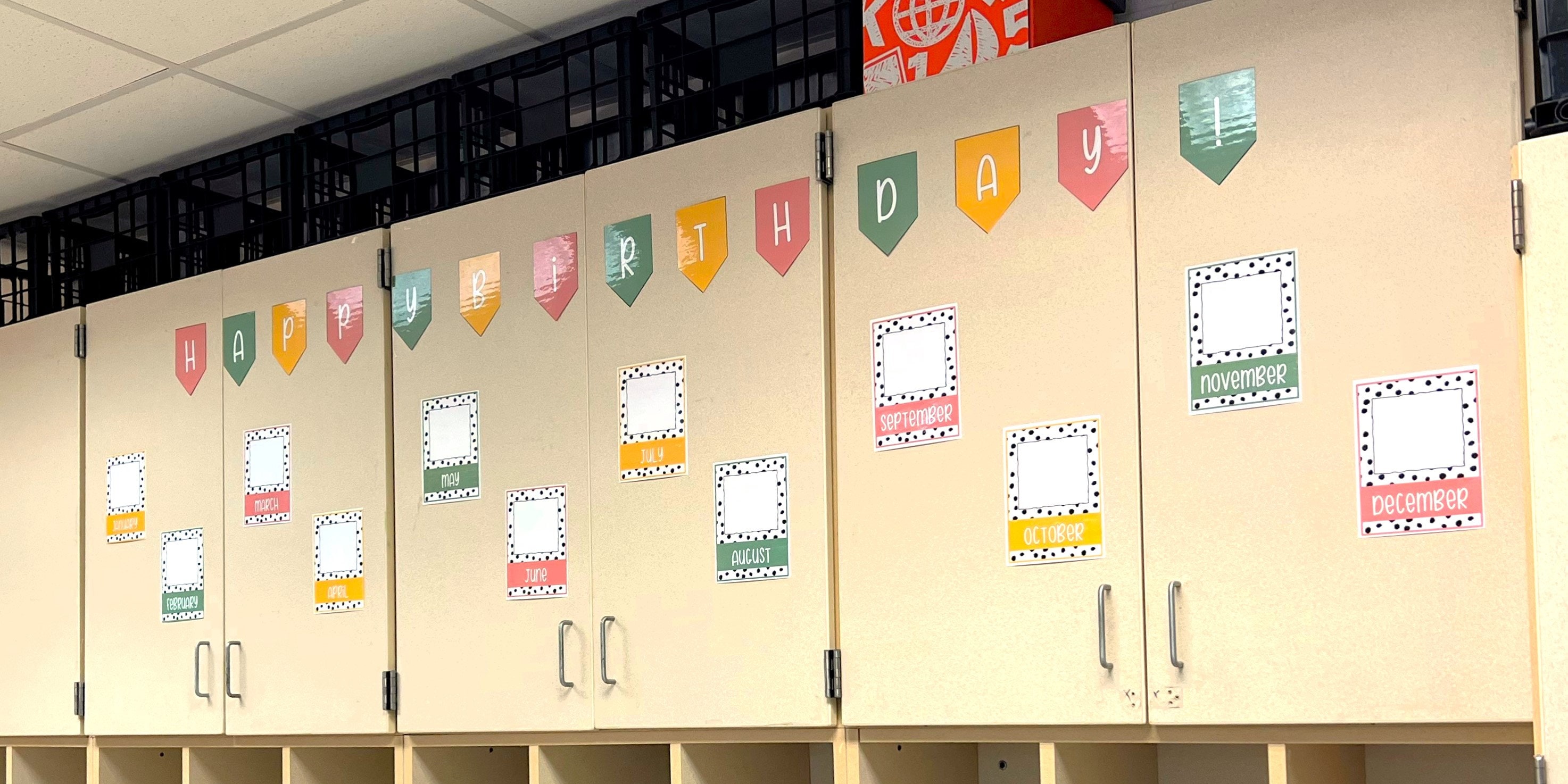 Classroom Birthday Display - Birthday Bulletin Board - Classroom Decor ...